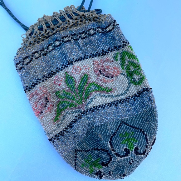 Vintage | Bags | Antique Victorian Micro Beaded Floral Drawstring Purse ...